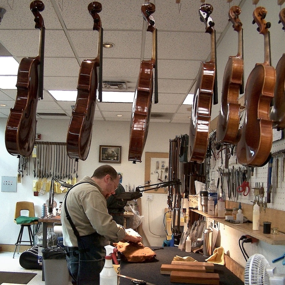 Luthier | Focal World
